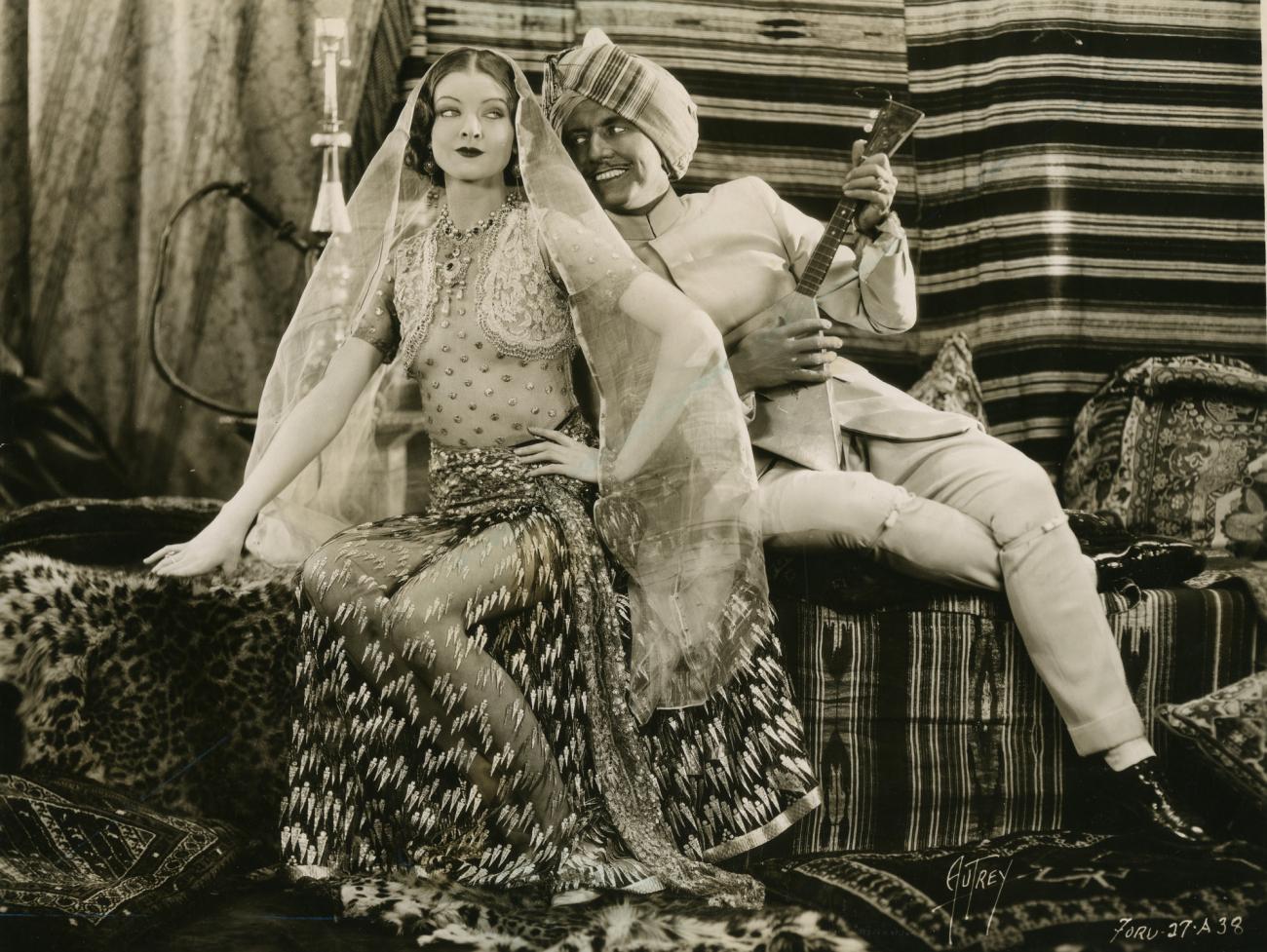 THE BLACK WATCH | De Studio