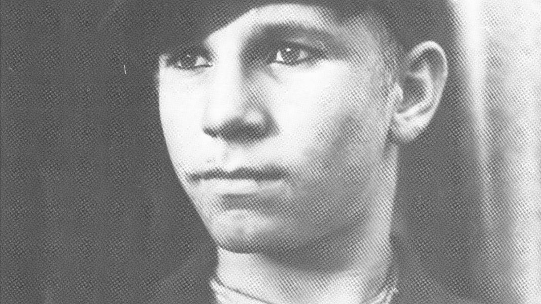 MISÈRE AU BORINAGE + DÉJÀ S’ENVOLE LA FLEUR MAIGRE | De Studio